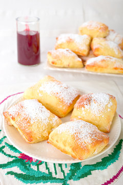 Quarktasche bilder – Bläddra bland 75 stockfoton, vektorer och videor ...