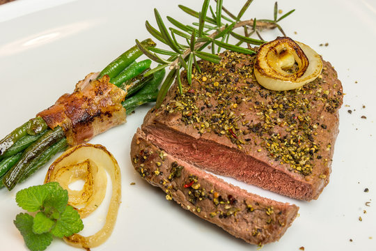 Staek bilder – Bläddra bland 142 stockfoton, vektorer och videor ...