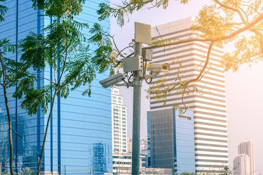 Security-Camera Images – Browse 409 Stock Photos, Vectors, and Video ...