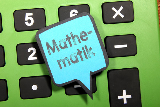 「Plus-Rechnen」の写真素材 | 592件の無料イラスト画像 | Adobe Stock