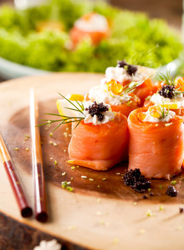 Fischei Bilder – Durchsuchen 28 Archivfotos, Vektorgrafiken und Videos ...