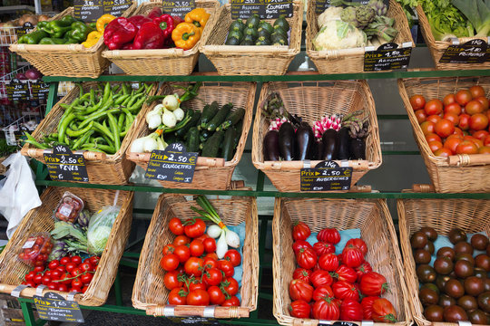 Primeur Bilder – Durchsuchen 4,860 Archivfotos, Vektorgrafiken und ...