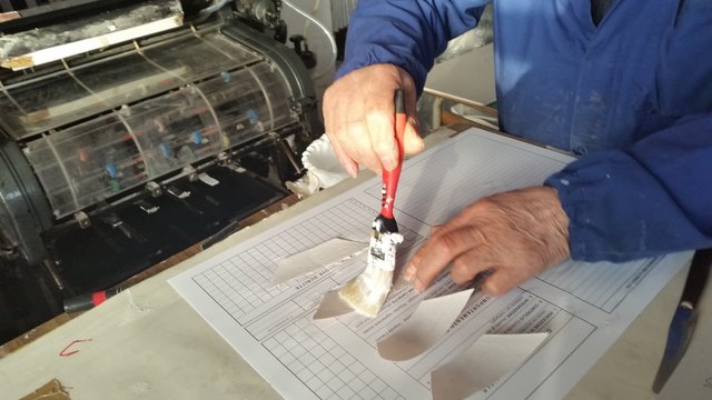 "Colla bilder – Bläddra bland 1,215 stockfoton, vektorer och videor ...