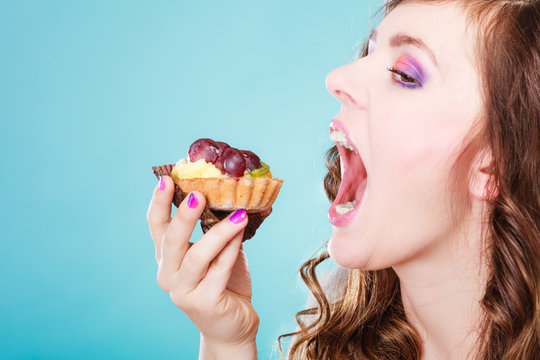 47 BEST Glutony IMAGES, STOCK PHOTOS & VECTORS | Adobe Stock