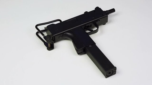 Mac 11 With Drum