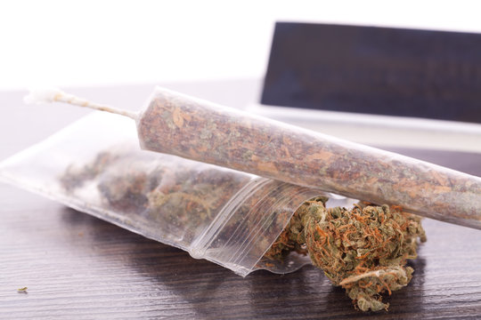 "Tetra Hydro Cannabiol" Images – Browse 87 Stock Photos, Vectors, and ...