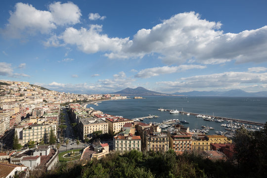 "Via Caracciolo"-Bilder: Stock-Fotos & -Videos. | Adobe Stock