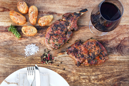 รูปภาพKotelett – เลือกดูภาพถ่ายสต็อก เวกเตอร์ และวิดีโอ3,650 | Adobe Stock