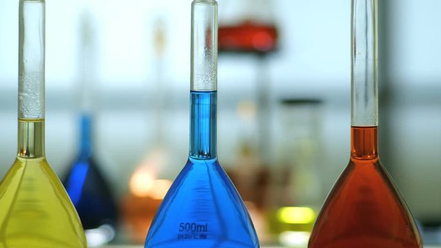 รูปภาพFlasks – เลือกดูภาพถ่ายสต็อก เวกเตอร์ และวิดีโอ465,998 | Adobe Stock