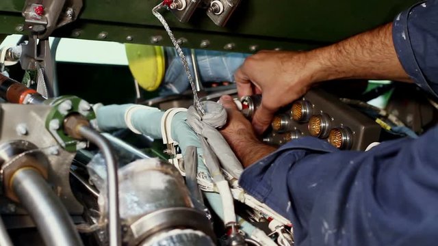 Aircraft Electrical Wiring Images – Browse 5,812 Stock Photos, Vectors ...