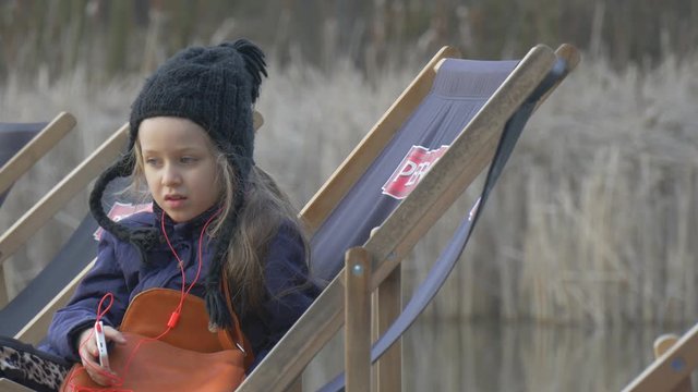 Childness bilder – Bläddra bland 191 stockfoton, vektorer och videor ...