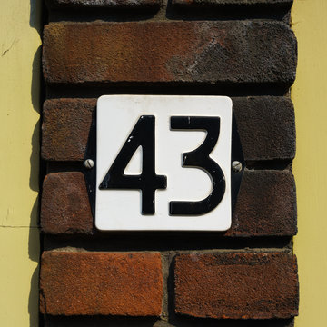 「1:43」の写真素材 | 2,651件の無料イラスト画像 | Adobe Stock