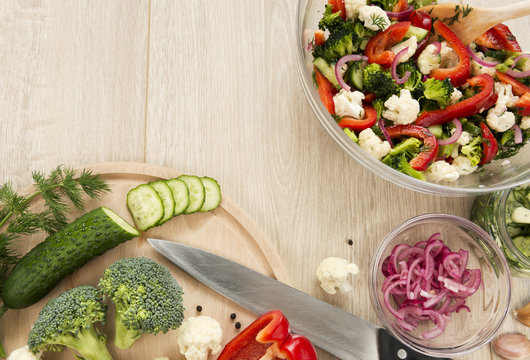 Cucu bilder – Bläddra bland 135 stockfoton, vektorer och videor | Adobe ...