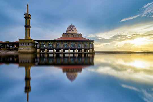 รูปภาพPerlis – เลือกดูภาพถ่ายสต็อก เวกเตอร์ และวิดีโอ2,956 | Adobe Stock