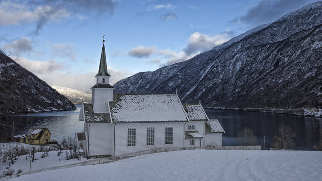 Arnafjorden-Bilder: Stock-Fotos & -Videos. | Adobe Stock