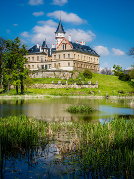 รูปภาพRadun – เลือกดูภาพถ่ายสต็อก เวกเตอร์ และวิดีโอ145 | Adobe Stock