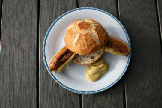 「Wurstsemmel」の画像 - 239 件の Stock 写真、ベクターおよびビデオ | Adobe Stock