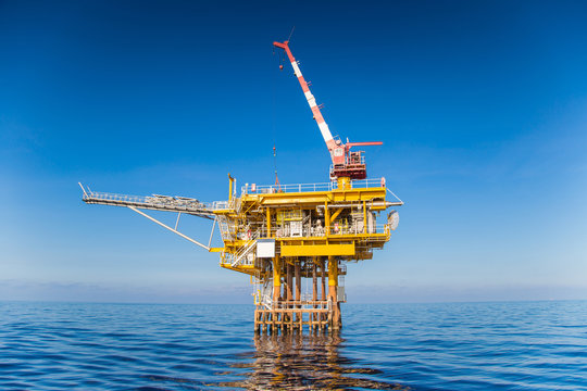 Petrolium Images – Browse 401,064 Stock Photos, Vectors, and Video ...