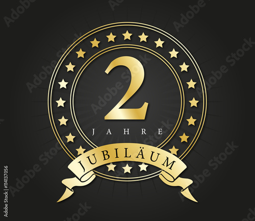 "2 Jahre Jubiläum Gold Vector" Stockfotos und lizenzfreie Vektoren auf ...