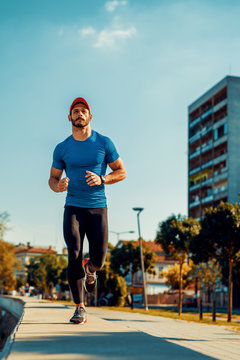 Running Outdoors Images – Browse 1,208,783 Stock Photos, Vectors, and ...