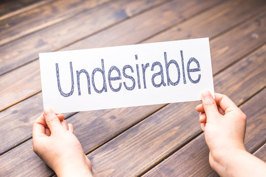 Unsuitable Bilder – Durchsuchen 4,348 Archivfotos, Vektorgrafiken und ...