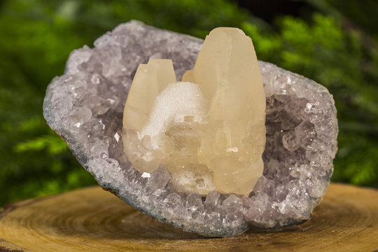 Kalsit Images – Browse 62 Stock Photos, Vectors, and Video | Adobe Stock