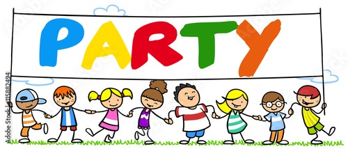 "Gruppe Kinder feiert Party in Natur" Stockfotos und lizenzfreie Bilder ...