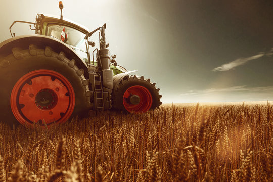 Traktor Images – Browse 22,246 Stock Photos, Vectors, and Video | Adobe ...