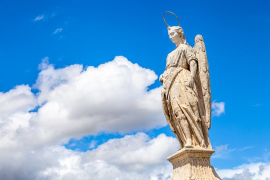 Guardian Angel Rehael: Symbol Of Discernment And Understanding