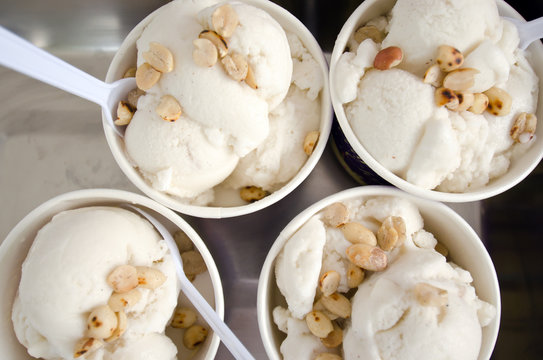 Iskrem Bilder – Durchsuchen 806 Archivfotos, Vektorgrafiken und Videos ...