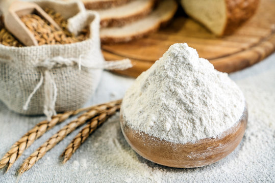 Flour Bilder – Durchsuchen 1,467,853 Archivfotos, Vektorgrafiken und ...