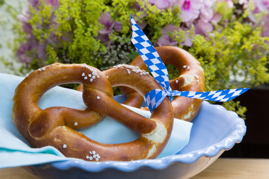 รูปภาพ"Bayerisch – เลือกดูภาพถ่ายสต็อก เวกเตอร์ และวิดีโอ28,581 | Adobe ...