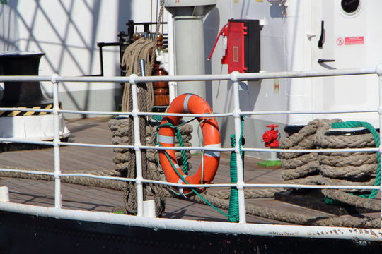 Bastingage - Images et vidéos libres de droits | Adobe Stock