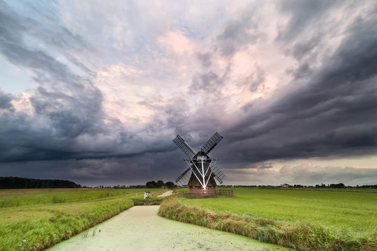 Dark.windmill Images – Browse 6,227 Stock Photos, Vectors, and Video ...