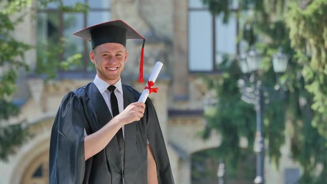 Graduand Images – Browse 276 Stock Photos, Vectors, and Video | Adobe Stock
