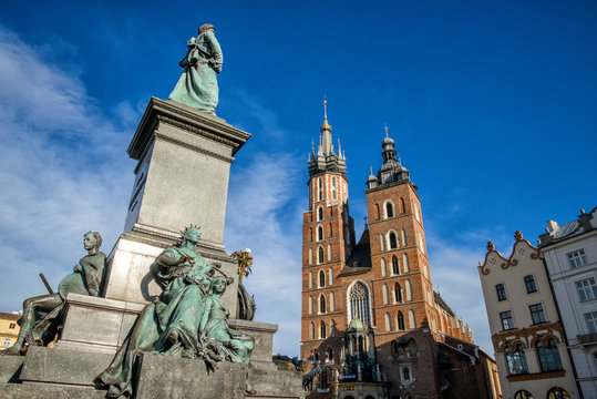 รูปภาพHejnal – เลือกดูภาพถ่ายสต็อก เวกเตอร์ และวิดีโอ81 | Adobe Stock