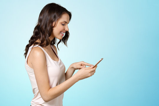 Texting Images – Browse 14,241,806 Stock Photos, Vectors, and Video ...