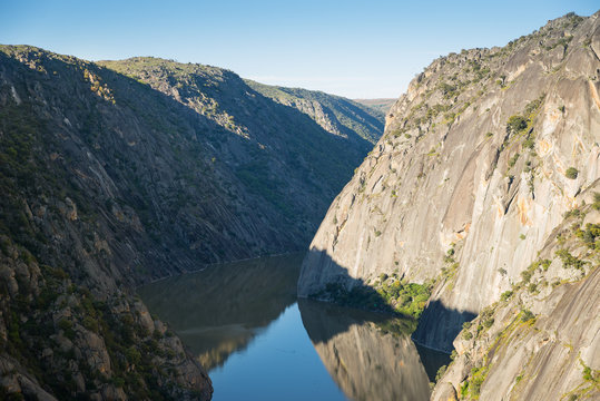 รูปภาพMenader – เลือกดูภาพถ่ายสต็อก เวกเตอร์ และวิดีโอ9 | Adobe Stock