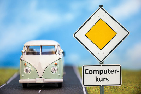 Computerschule Images – Browse 111 Stock Photos, Vectors, and Video ...