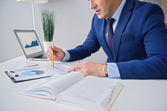 Professionalism Images – Browse 15,064 Stock Photos, Vectors, and Video ...