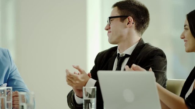 Concernment Bilder – Durchsuchen 198 Archivfotos, Vektorgrafiken und ...