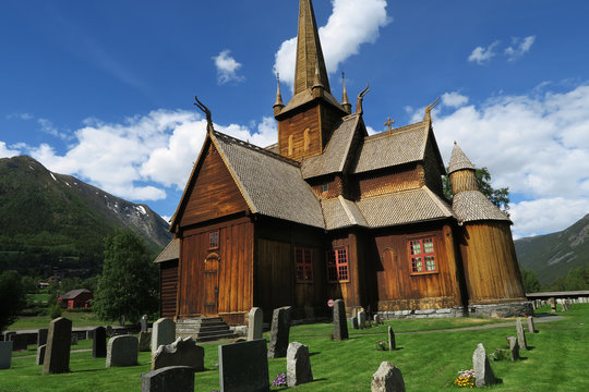 Lom Bilder – Durchsuchen 4,821 Archivfotos, Vektorgrafiken und Videos ...