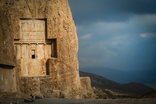 รูปภาพTakht-E-Jamshid – เลือกดูภาพถ่ายสต็อก เวกเตอร์ และวิดีโอ7,431 ...