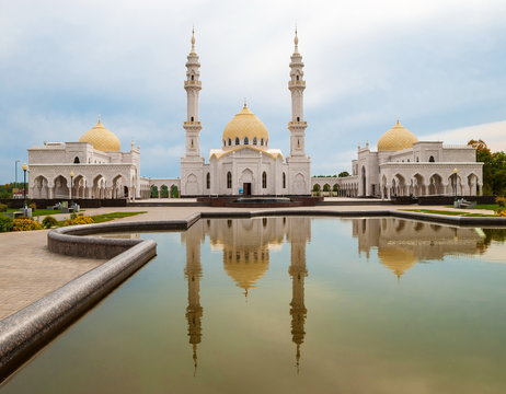 รูปภาพBulgar – เลือกดูภาพถ่ายสต็อก เวกเตอร์ และวิดีโอ2,581 | Adobe Stock