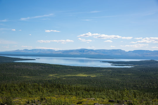 รูปภาพMonchegorsk – เลือกดูภาพถ่ายสต็อก เวกเตอร์ และวิดีโอ165 | Adobe Stock