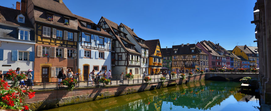 รูปภาพColmar – เลือกดูภาพถ่ายสต็อก เวกเตอร์ และวิดีโอ18,395 | Adobe Stock