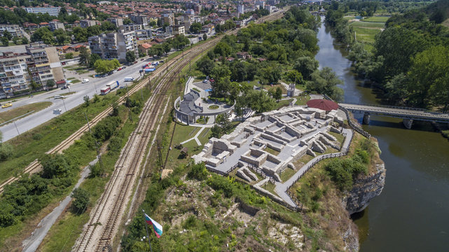 Mezdra Billeder – Gennemse 167 stockfotos, vektorer og videoer | Adobe ...