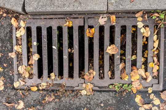 รูปภาพWasserabfluss – เลือกดูภาพถ่ายสต็อก เวกเตอร์ และวิดีโอ294 | Adobe ...