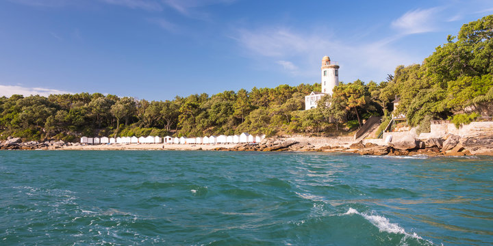 L'anse Images – Browse 664 Stock Photos, Vectors, and Video | Adobe Stock