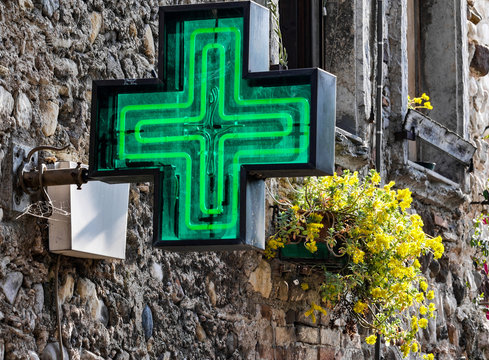 รูปภาพApotheker – เลือกดูภาพถ่ายสต็อก เวกเตอร์ และวิดีโอ5,027 | Adobe Stock